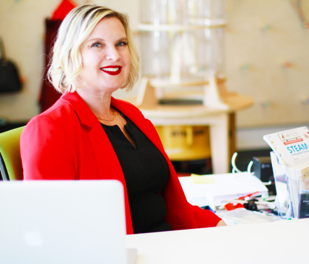 Thought Leader and Influencer Interview with Lisa Thee (Polvi), Lead ...